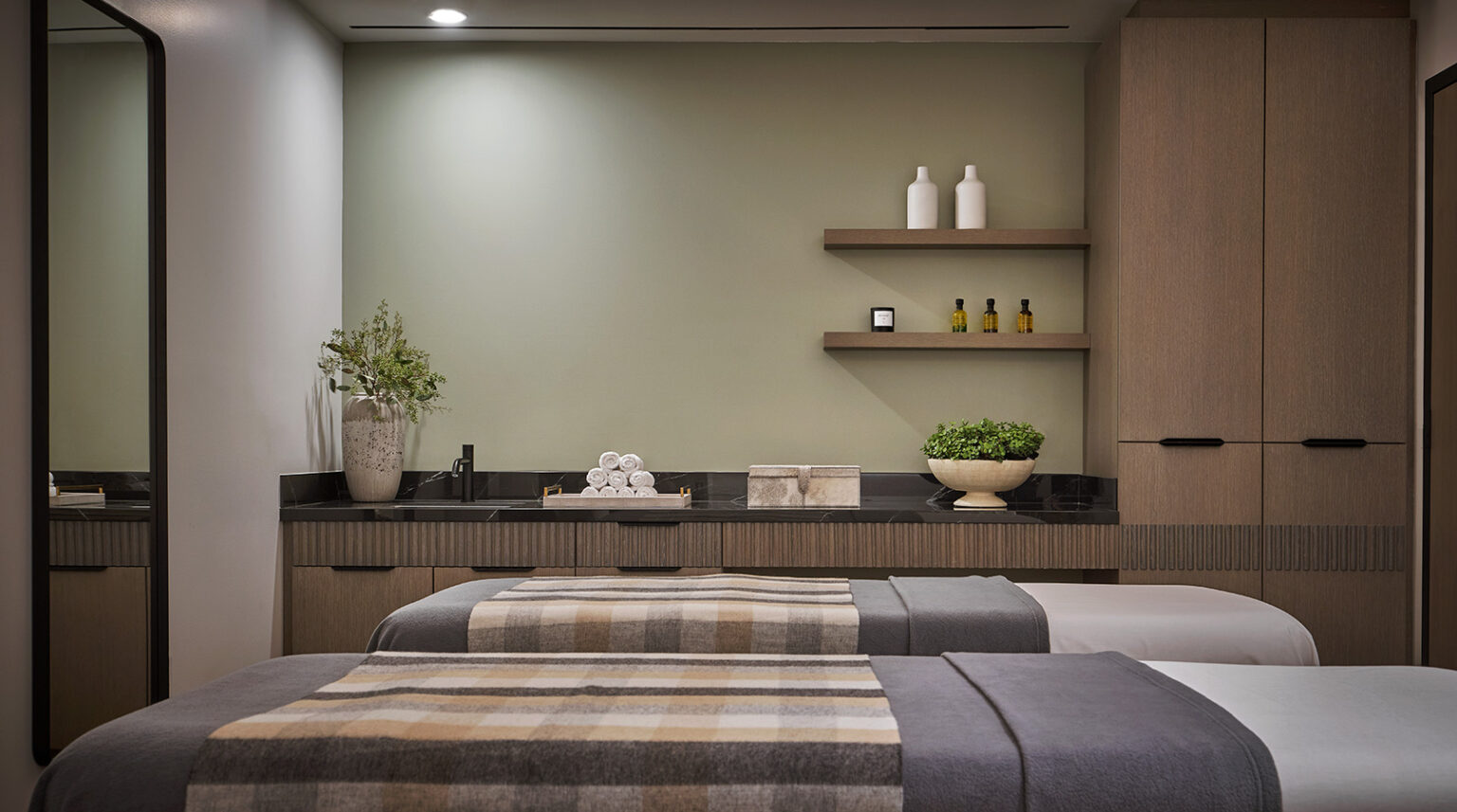 Photo Gallery | Full-Service Spa Park City | Pendry Park City