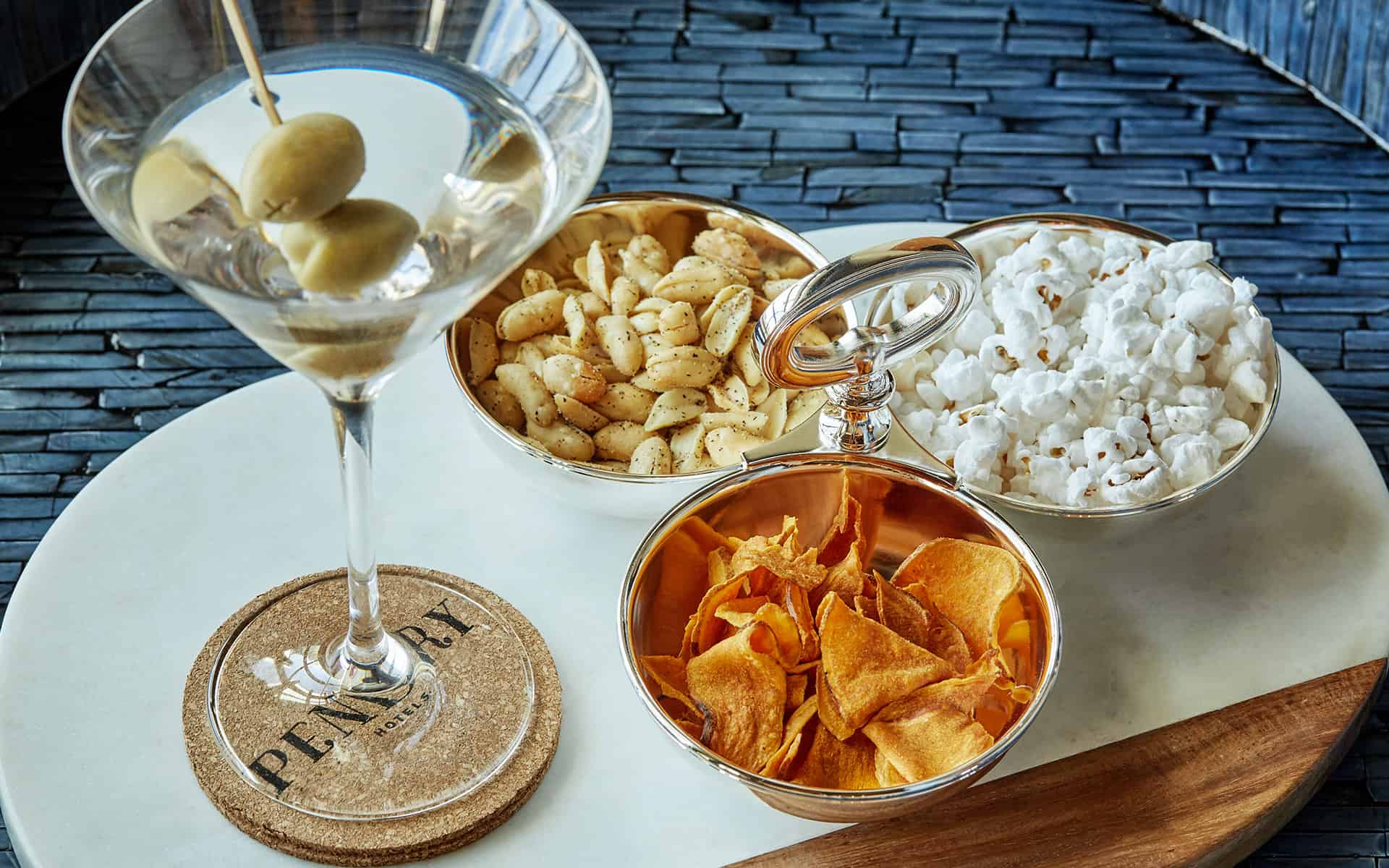 Gaslamp Hotel Dining Image Gallery | Pendry San Diego